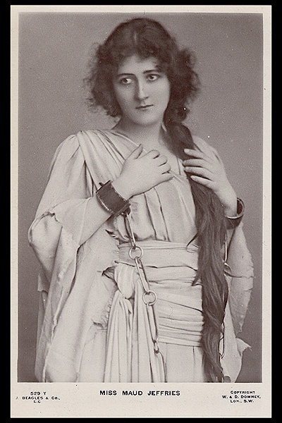 Maud Jeffries – My Delta World